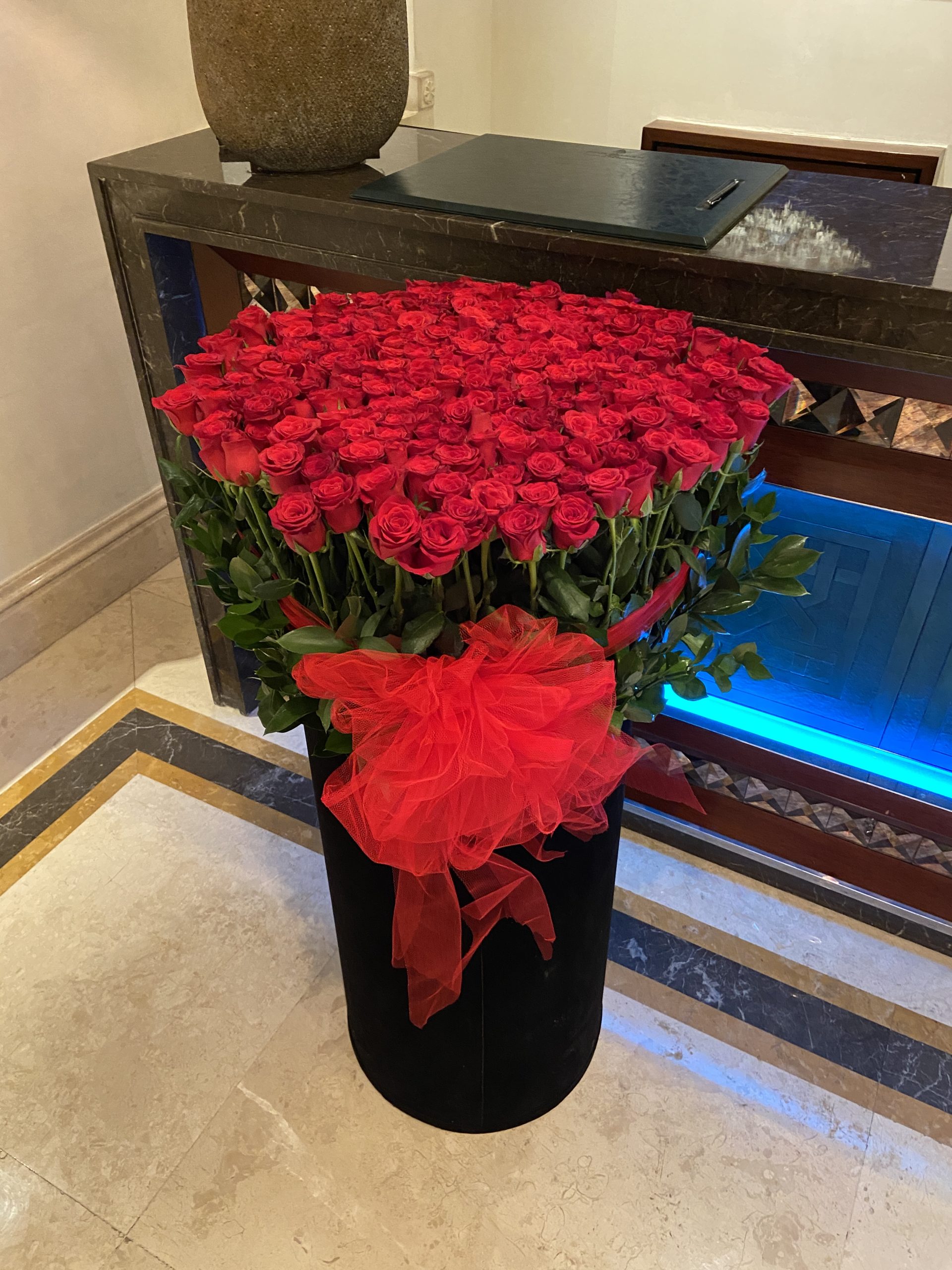 251 Roses Enthrall Aura - Local Florist Istanbul - Send Flower- Same ...